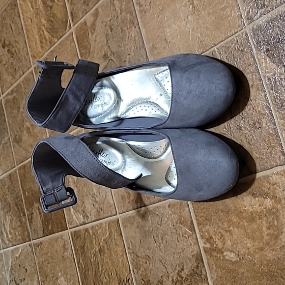dexflex comfort | Shoes | Wedge Shoes | Poshmark
